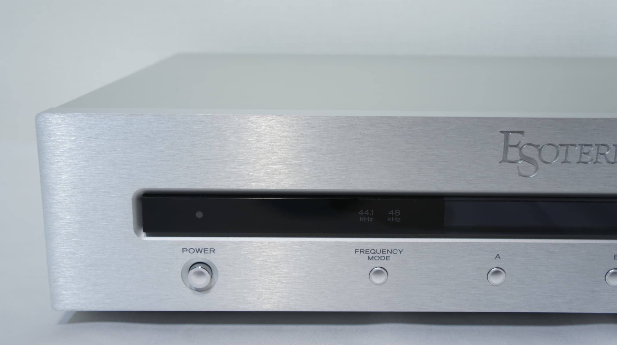 ESOTERIC エソテリック G-03X クロックジェネレーター｜CAVIN 大阪屋 札幌オーディオ・ホームシアター専門店｜中古オーディオの ...